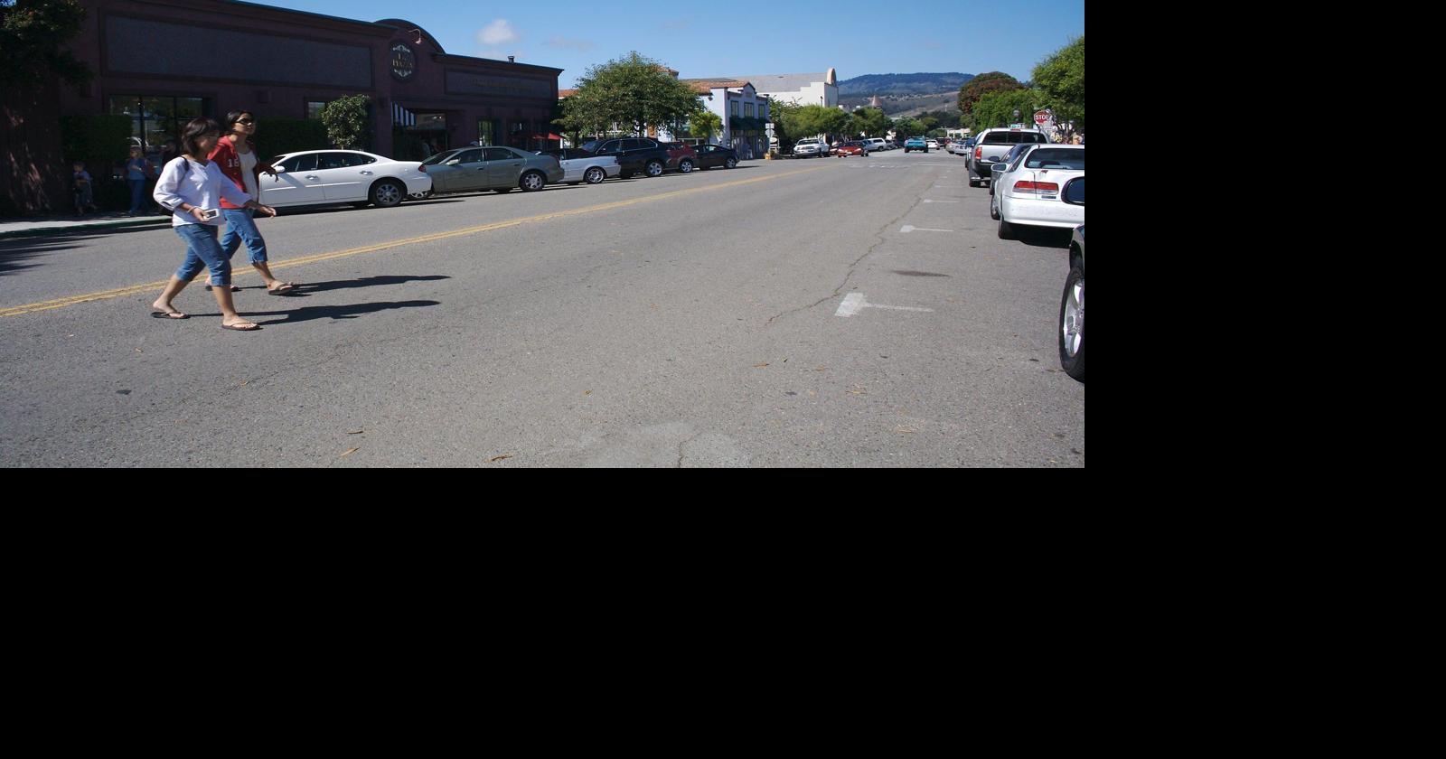 Half Moon Bay plans storefront standards | Local News | smdailyjournal.com