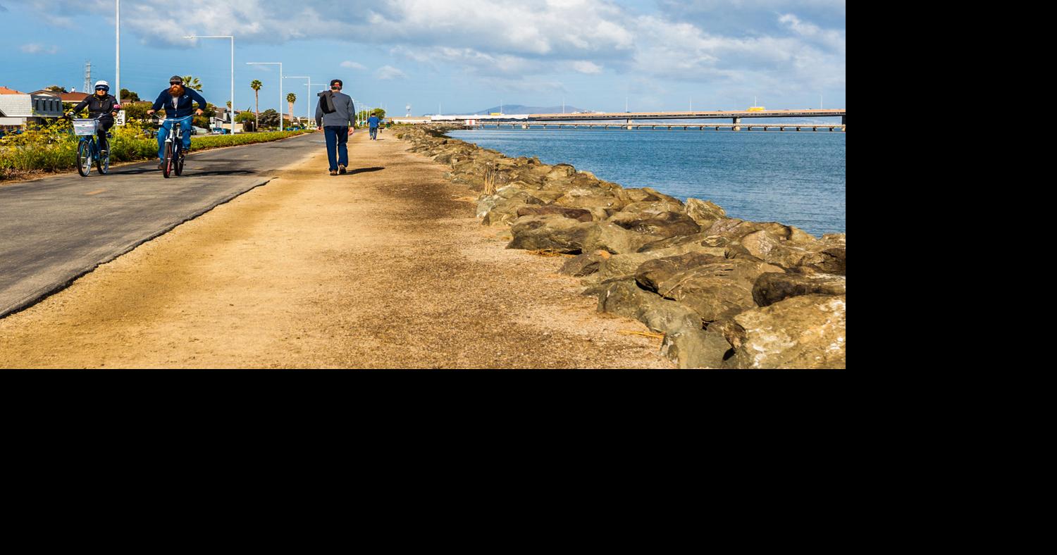 City levee design takes shape | Local News | smdailyjournal.com