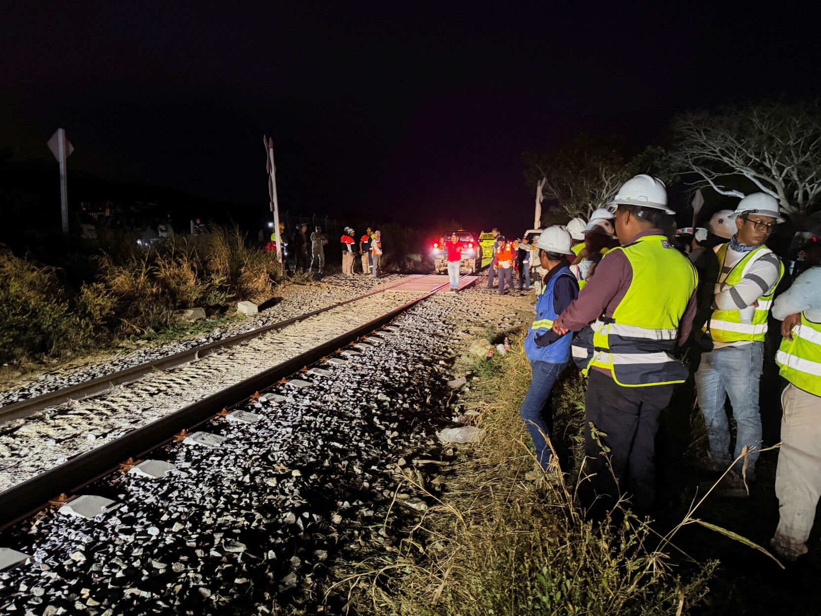 Victims' families demand answers in deadly Mexico train crash as ...