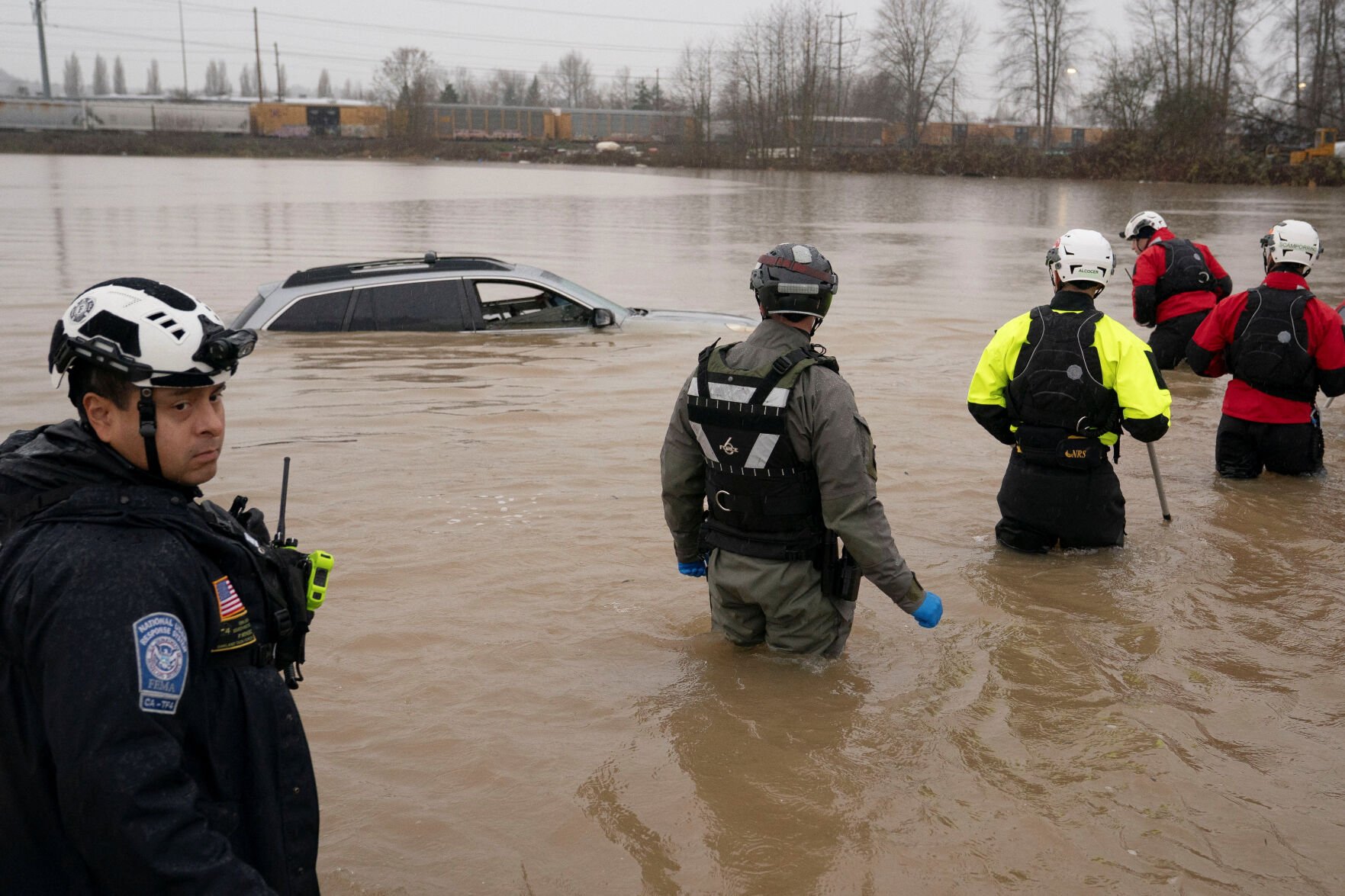 Flash flooding in northern California leads to soaked roads, water ...