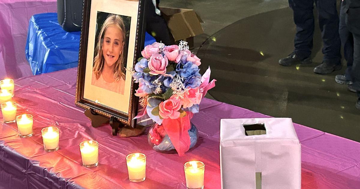 Hundreds Attend Candlelight Remembrance Of Hannah Rose Pistner News