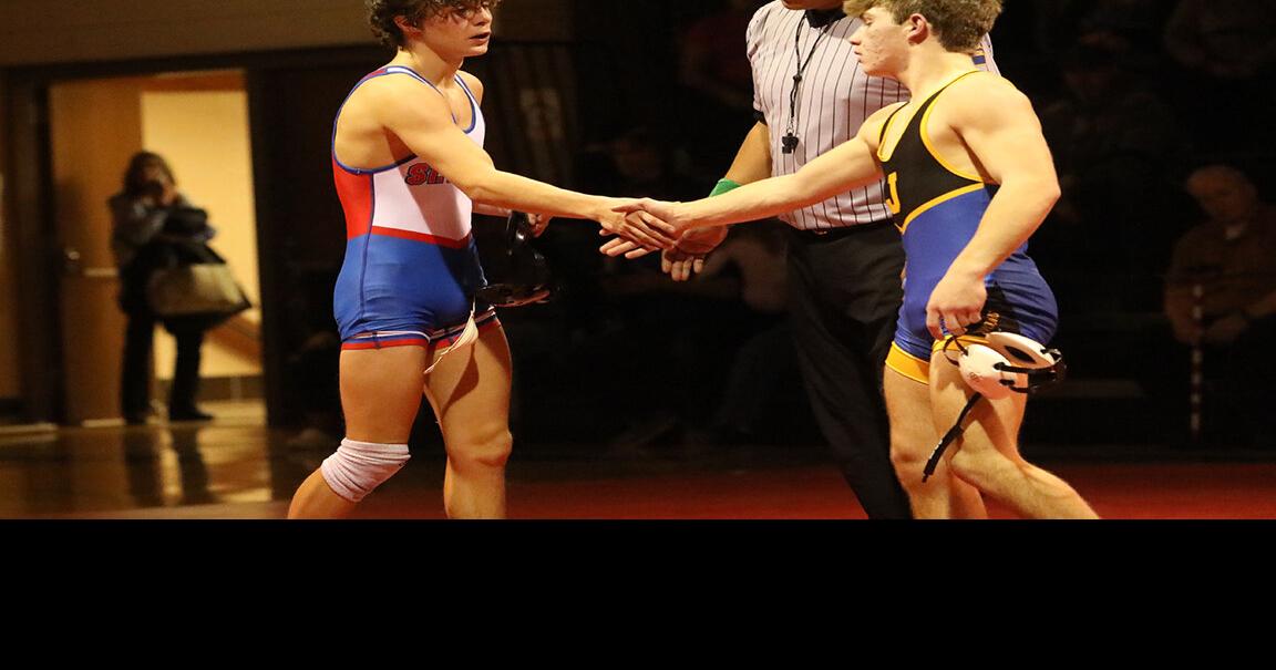 Dutch wrestlers defeat Rams in home opener | Sports | smdailypress.com