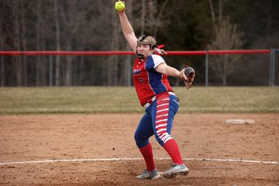 Lady Dutch win against Lady Crusaders | Sports | smdailypress.com