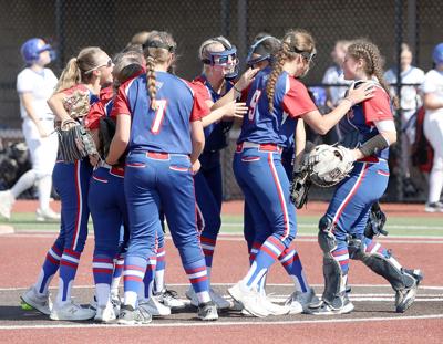 Lady Dutch win state playoff opener | Sports | smdailypress.com