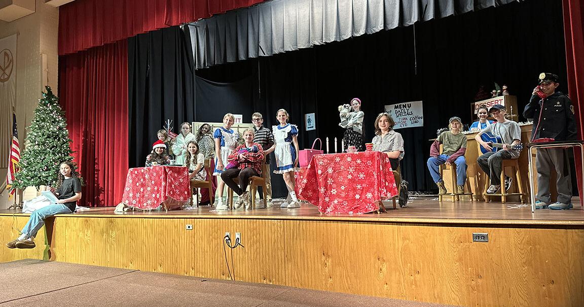 St. Marys Catholic Middle School students sharing “Good News” | News ...