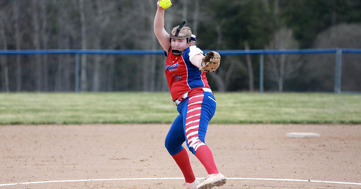 Lady Dutch softball vs Lady Crusaders on April 5, 2021 | Photo ...