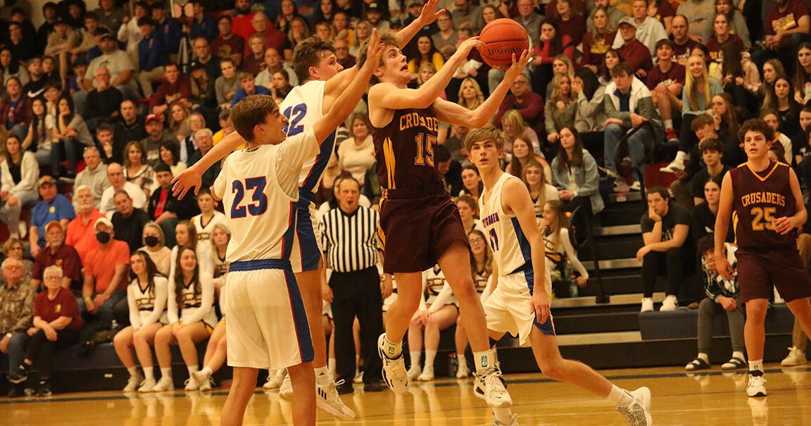 Crusaders defeat Dutch in boys' championship game | Sports ...