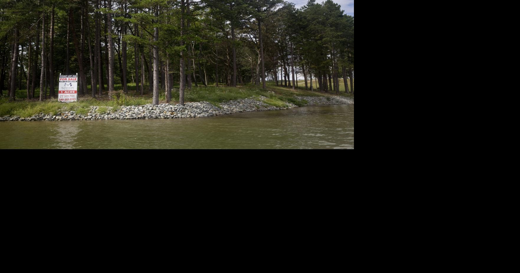 County halts work at lake development
