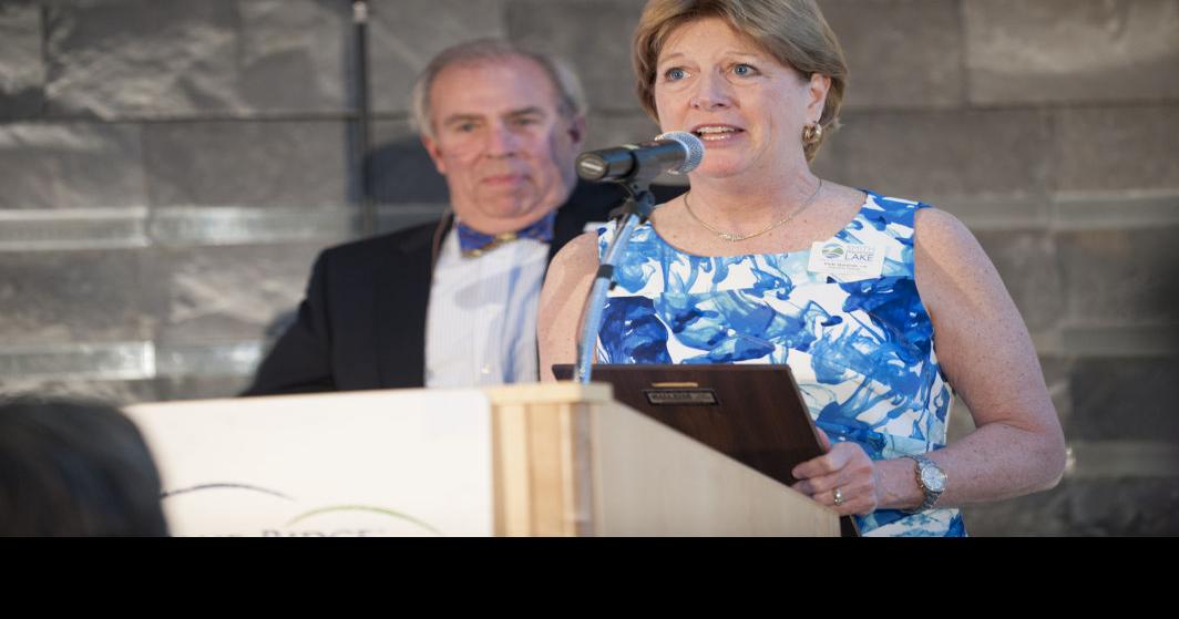 Vicki Gardner wins tourism ambassador award