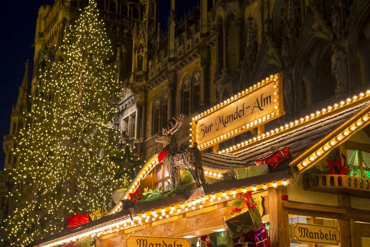 German Christmas markets: Tradition, history and the magic of Glühwein ...