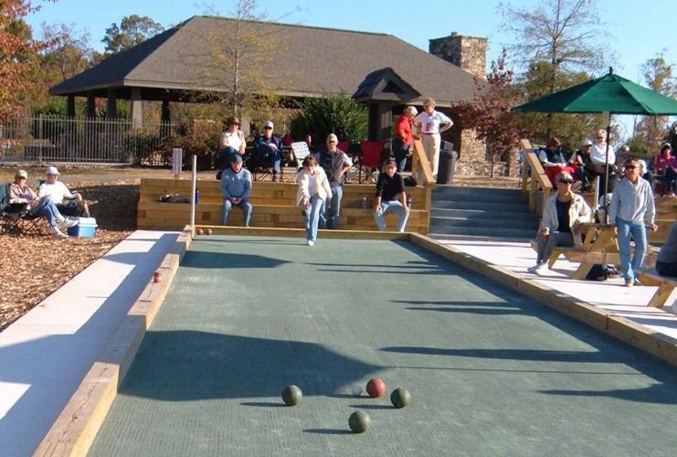 Bocce gears up for fall season | Archive | smokesignalsnews.com