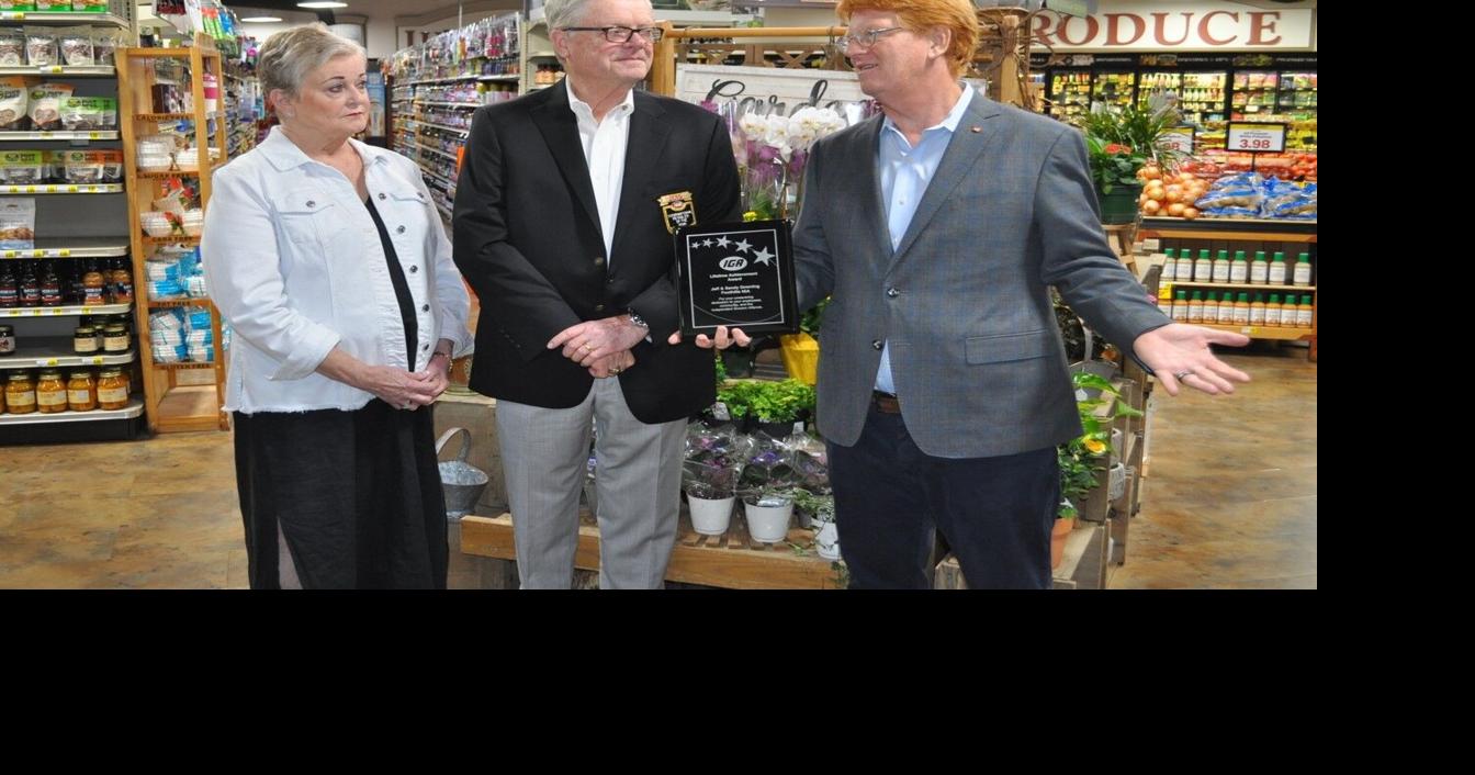 Foothills IGA received "Spirit of IGA Award" | Archive ...