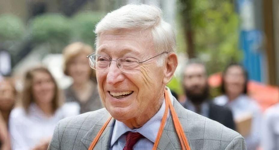 Philanthropist Bernie Marcus dies at 95 | State | smokesignalsnews.com