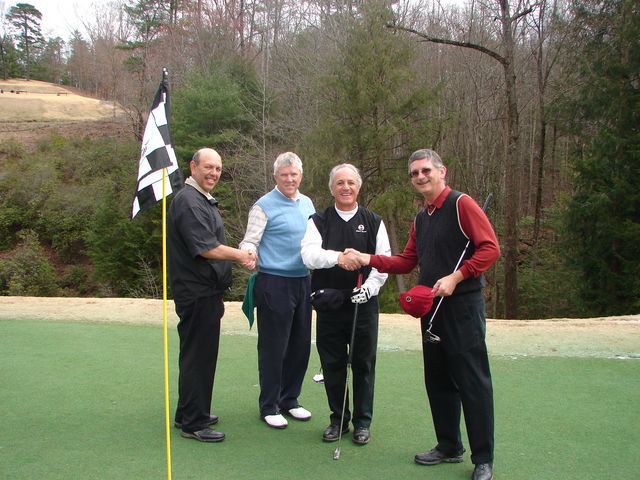 Tee it up with the advantages of a golf membership | Archive ...