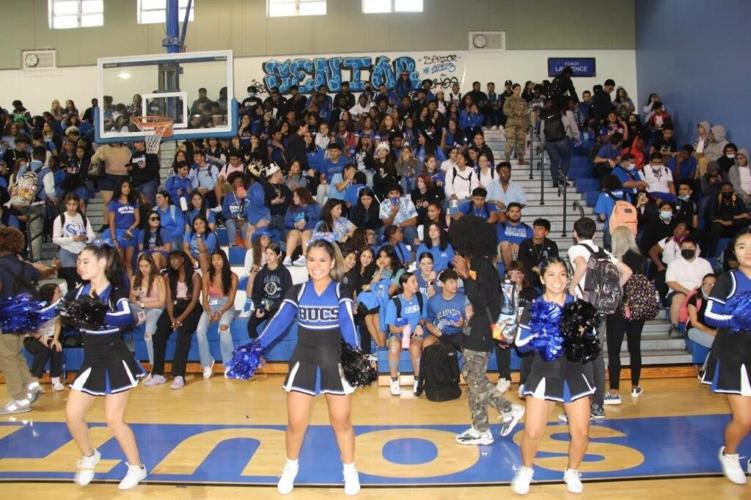 South Dade Senior High Marching Band leads School Spirit | Sports ... South Dade Senior High Marching Band leads School Spirit | Sports ...