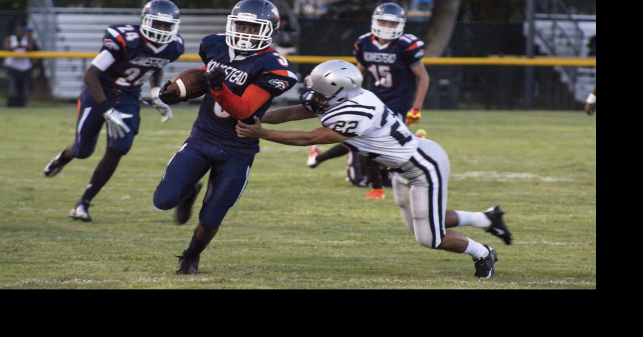 Football: Homestead Mounts Thrilling Comeback In Victory Over Ferguson ...