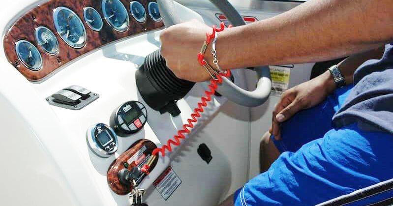 U.S. Coast Guard announces new law requiring use of engine cut-off ...