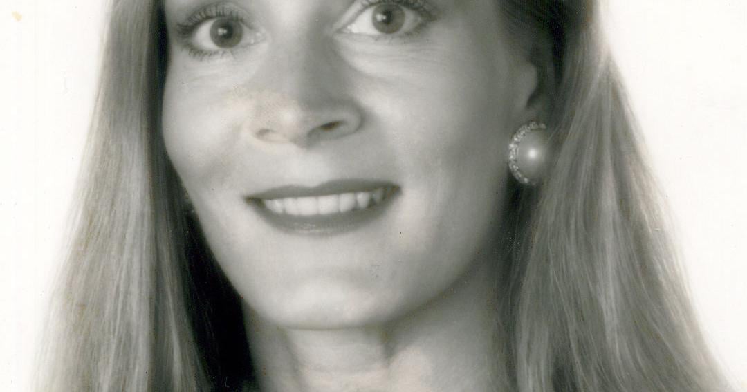Donna Bateman | Obituaries | southdadenewsleader.com