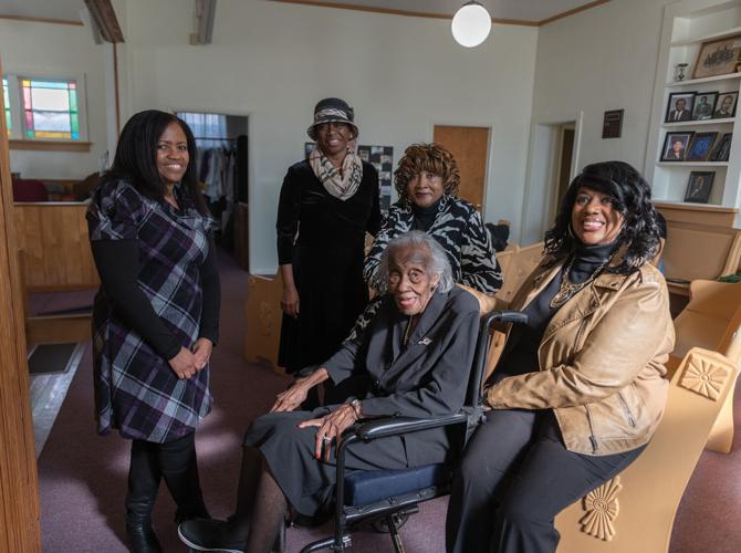 In Remembrance: Mary Mills | Current Issue | southernexposuremagazine.com