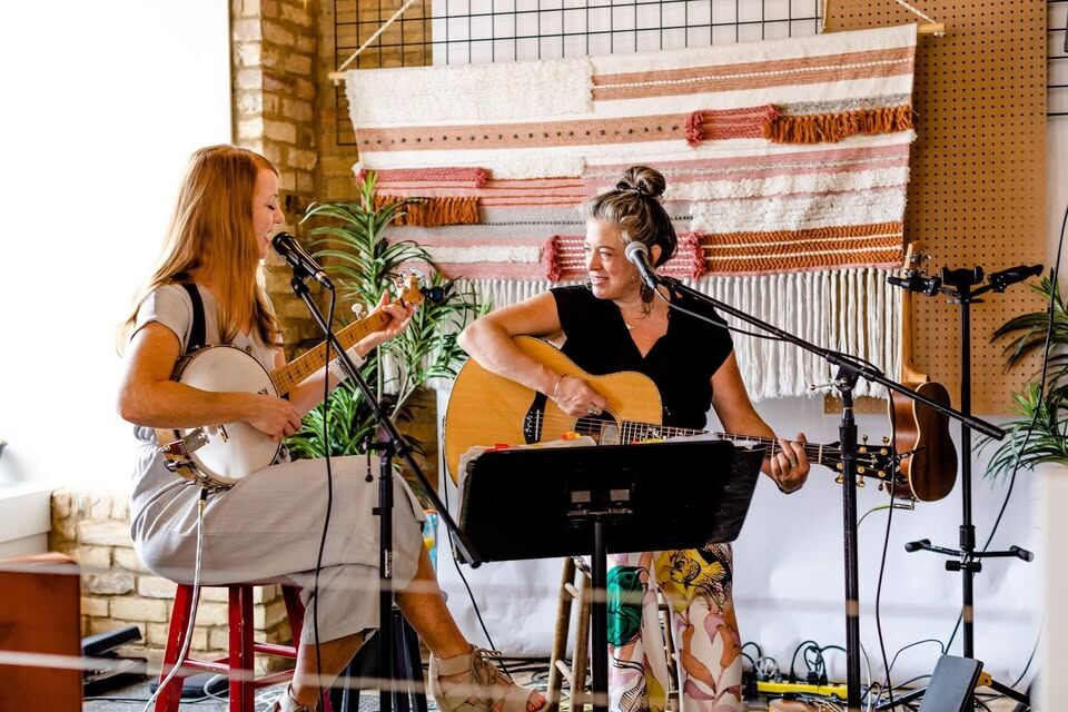 Crista & Muriah - Janesville | Scene | southernminn.com