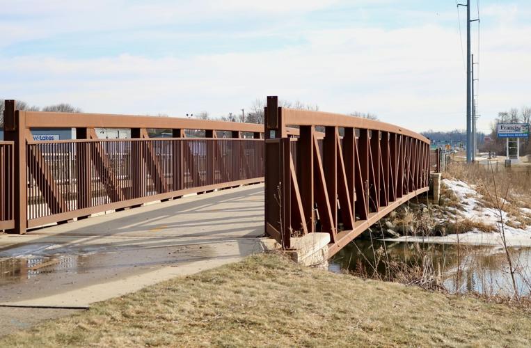 Faribault approves plans to replace deer pedestrian bridge | News ...