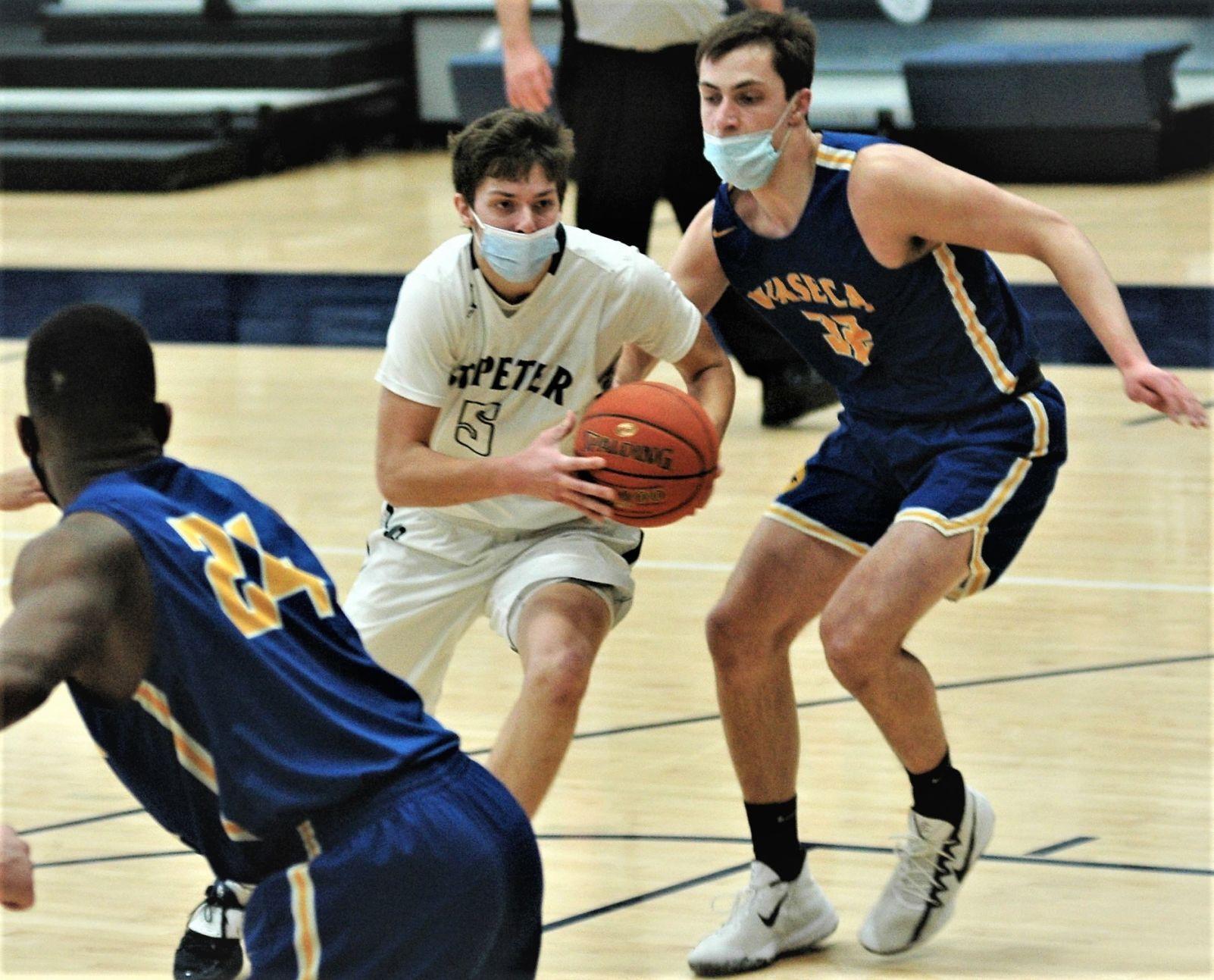 St. Peter boys basketball battles top ranked Waseca | Sports ...