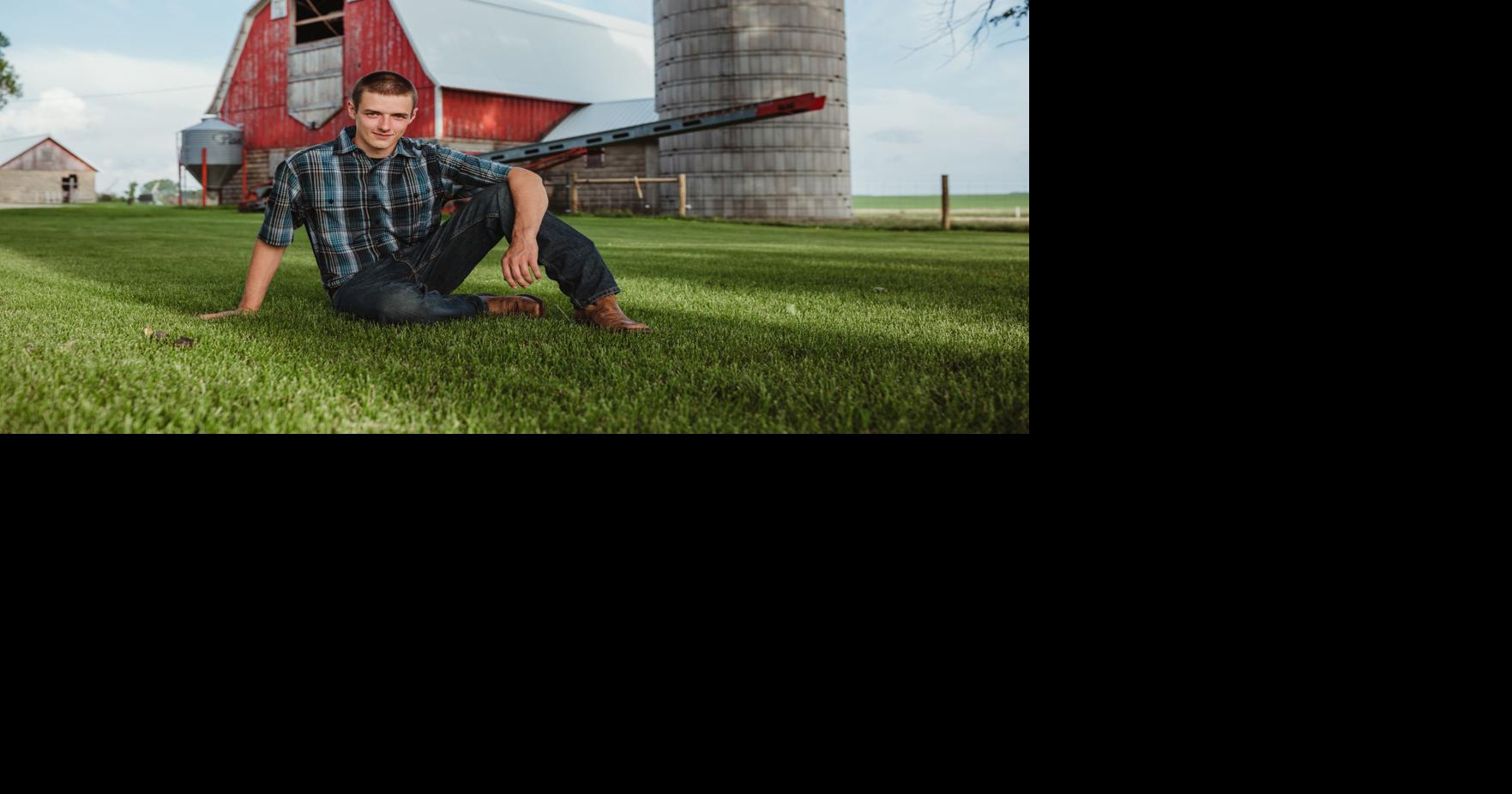 Ryan Crouse | Virtual Graduations | southernminn.com