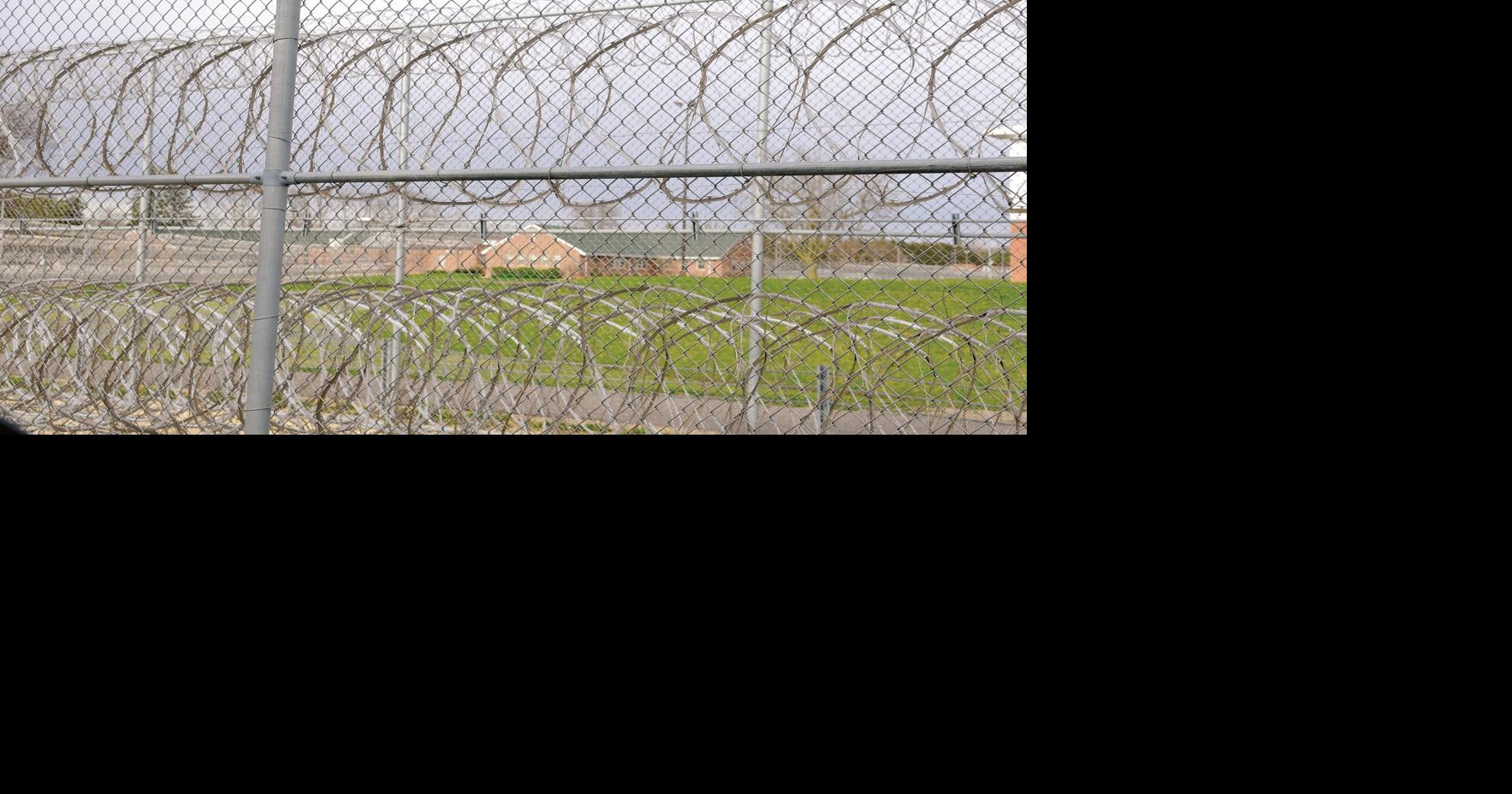 Prison opens gates to community, especially prospective employees ...