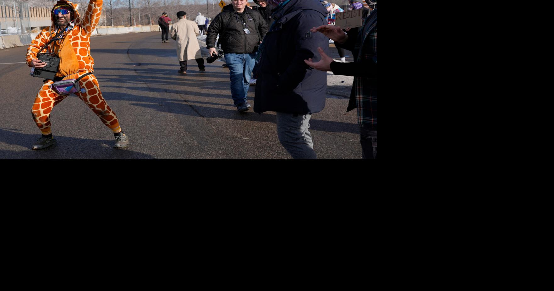 AP GALLERY: Tensions between feds and locals in Minneapolis | News ...