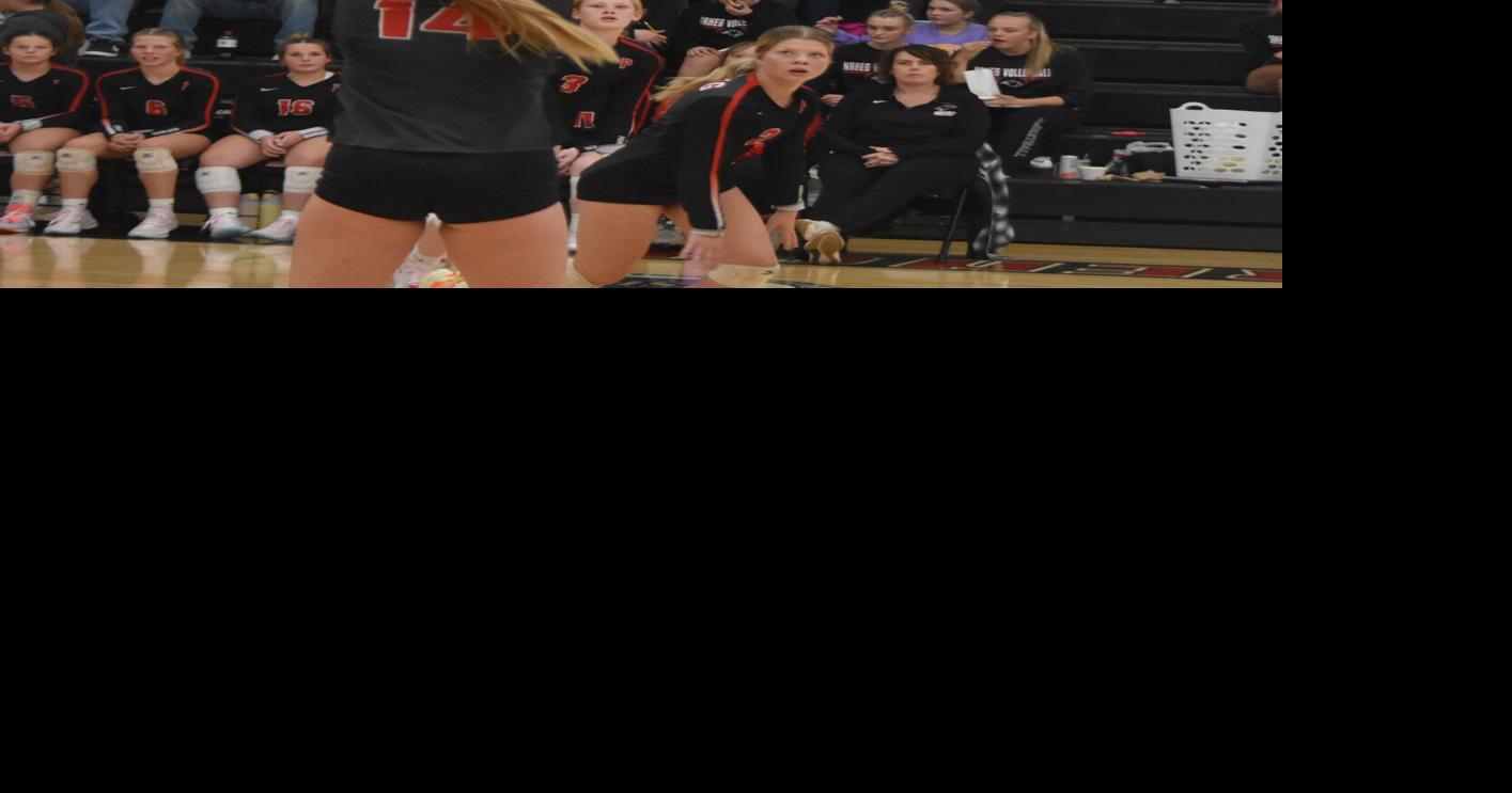 Panthers win on Senior Night against Eagles | Sports | southernminn.com