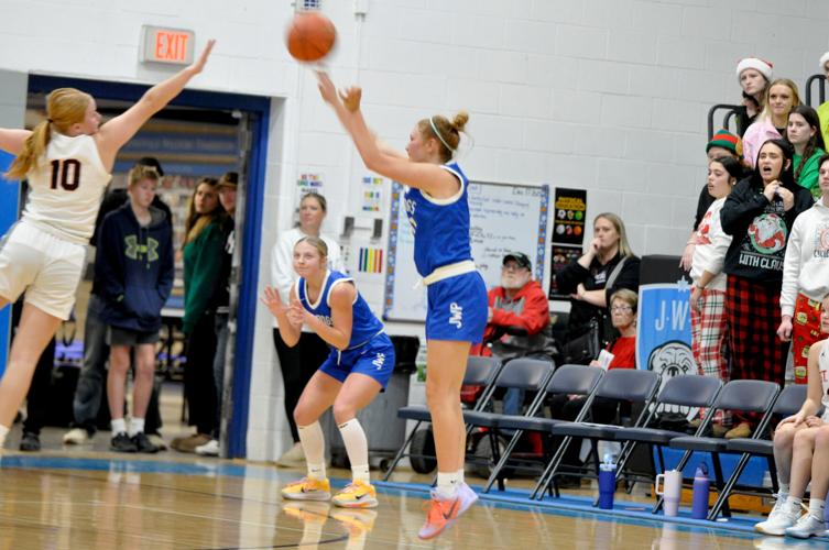 Bulldogs succumb to the pressure and fall to St. Clair | Sports ...