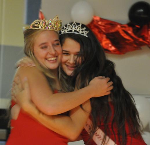 Krohn and Schoenbauer crowned as TCU homecoming royalty | News ...