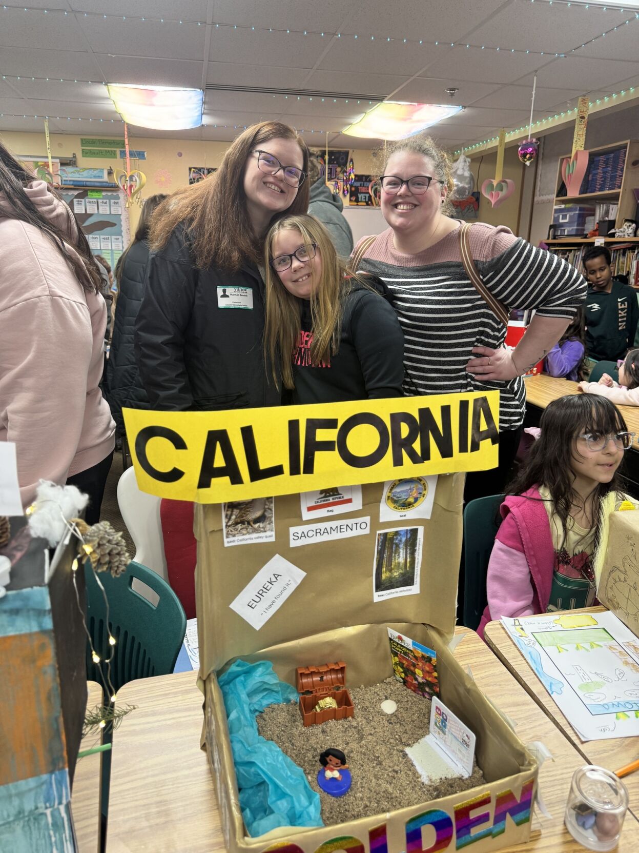 Lincoln 4th graders present 'state float' projects | Community ...