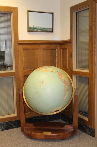 Queen of Norway helps St. Olaf open new vault for historic collections ...