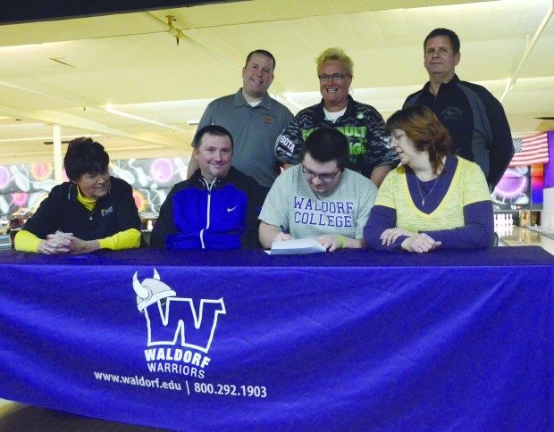 Two Faribault-Waseca-Medford bowlers rolling to Waldorf College ...
