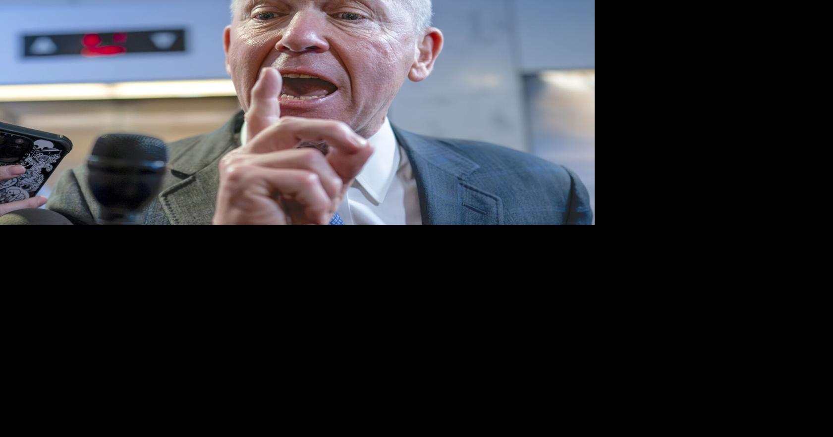 Boeing CEO to step down as manufacturing issues plague plane maker ...