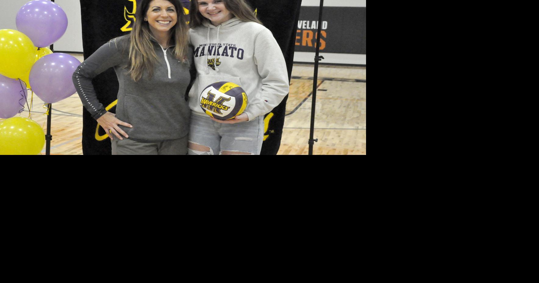 Kern commits to continue volleyball career with the Mavericks | Sports ...