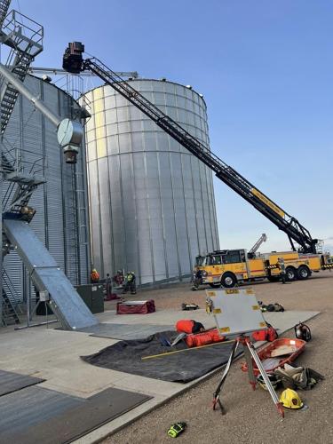 PHOTOS: Le Center Fire Department conducts grain bin emergency training ...