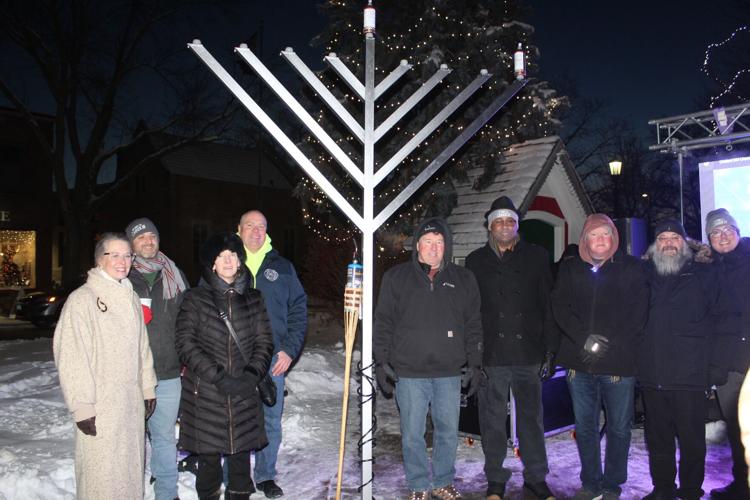 Menorah lighted in Bridge Square to celebrate 8 days of Hanukkah | News ...