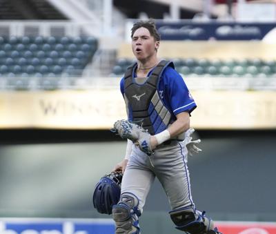 Huskies score 5 late runs for win over Faribault | Sports ...