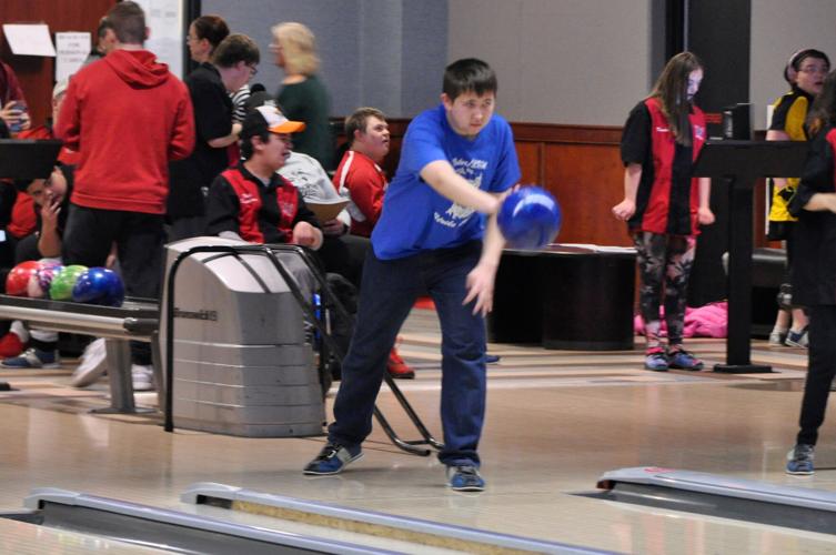 16 Strike Force bowlers qualify to compete at MSHSL State Tournament ...
