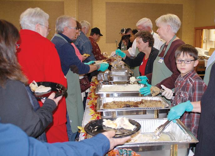 Beloved volunteer returning to coordinate Thanksgiving community dinner ...