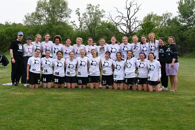 Carleton's Syzygy Ultimate Frisbee team wins national championship ...
