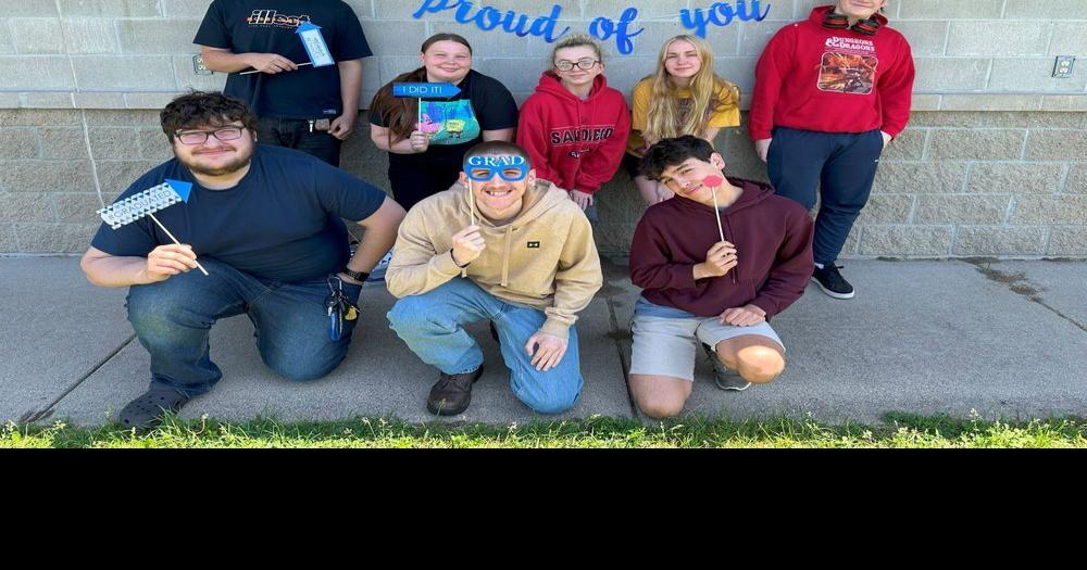 Rock Bend honors 2024 graduates with picnic at Gault Park | Community ...