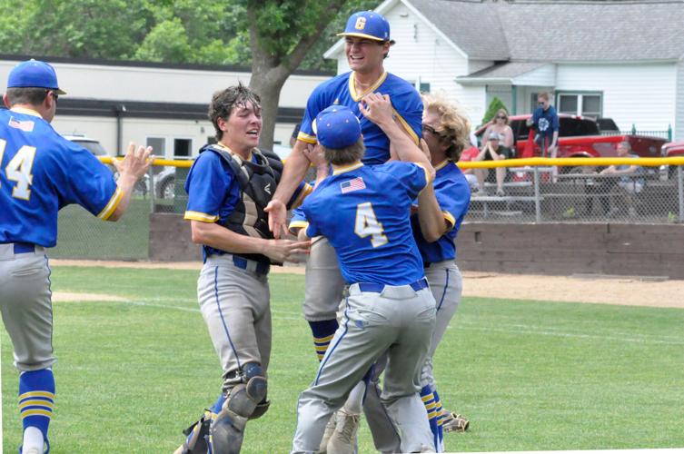 Giants shut down Belle Plaine to reach Section 2AA Championship ...