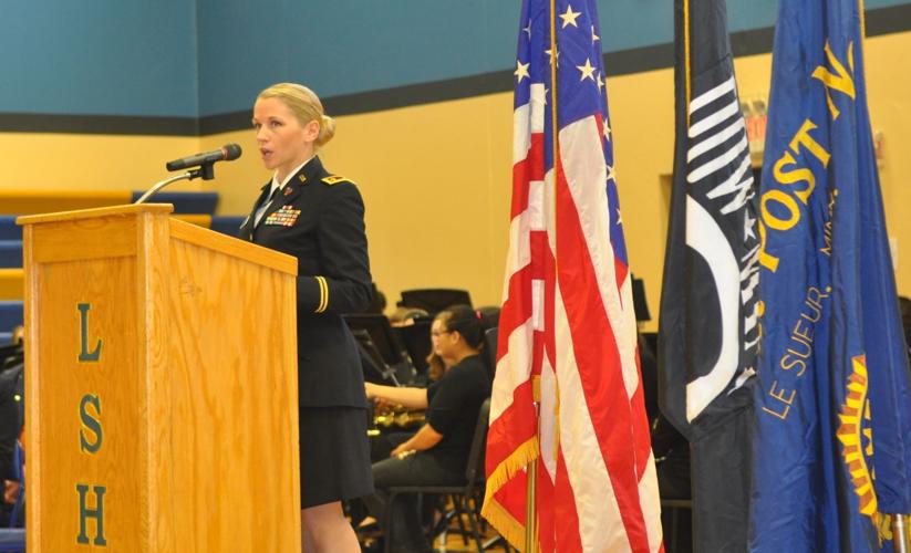 Honor a day early: Students, former soldiers gather to celebrate ...