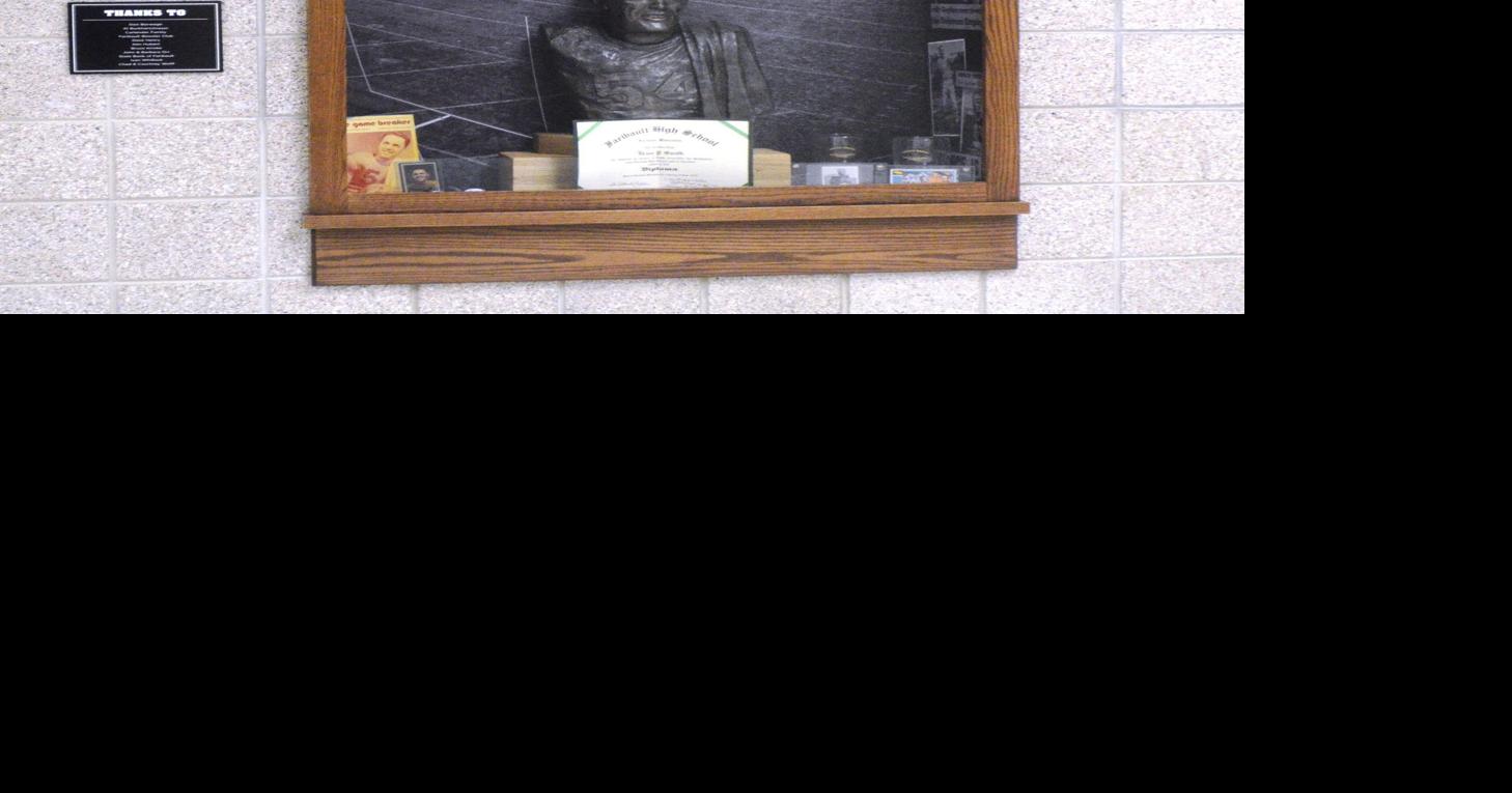 New Bruce Smith display honors Minnesota's only Heisman winner | Sports ...