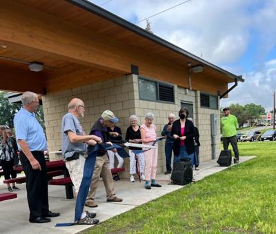 Fleckenstein Bluffs Park is dedicated | Community | southernminn.com
