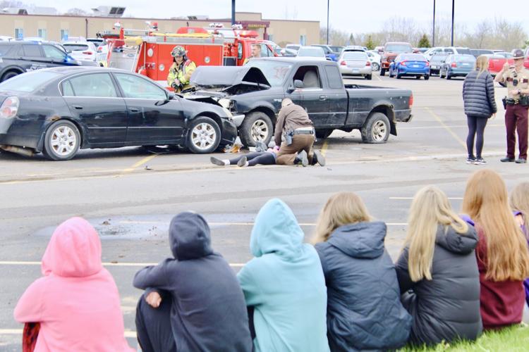 Steele County Sheriff's Office holds mock crash at Medford High School ...
