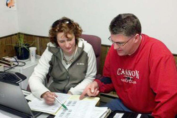 Jennifer Smith of Kenyon earns Minnesota Farm Bureau educator award ...